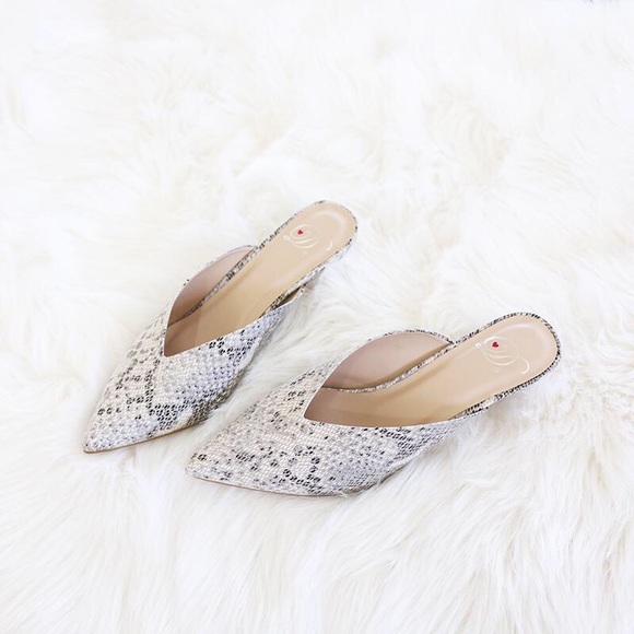 Delicious | Shoes | Radar Beige Python Heel Mule | Poshmark